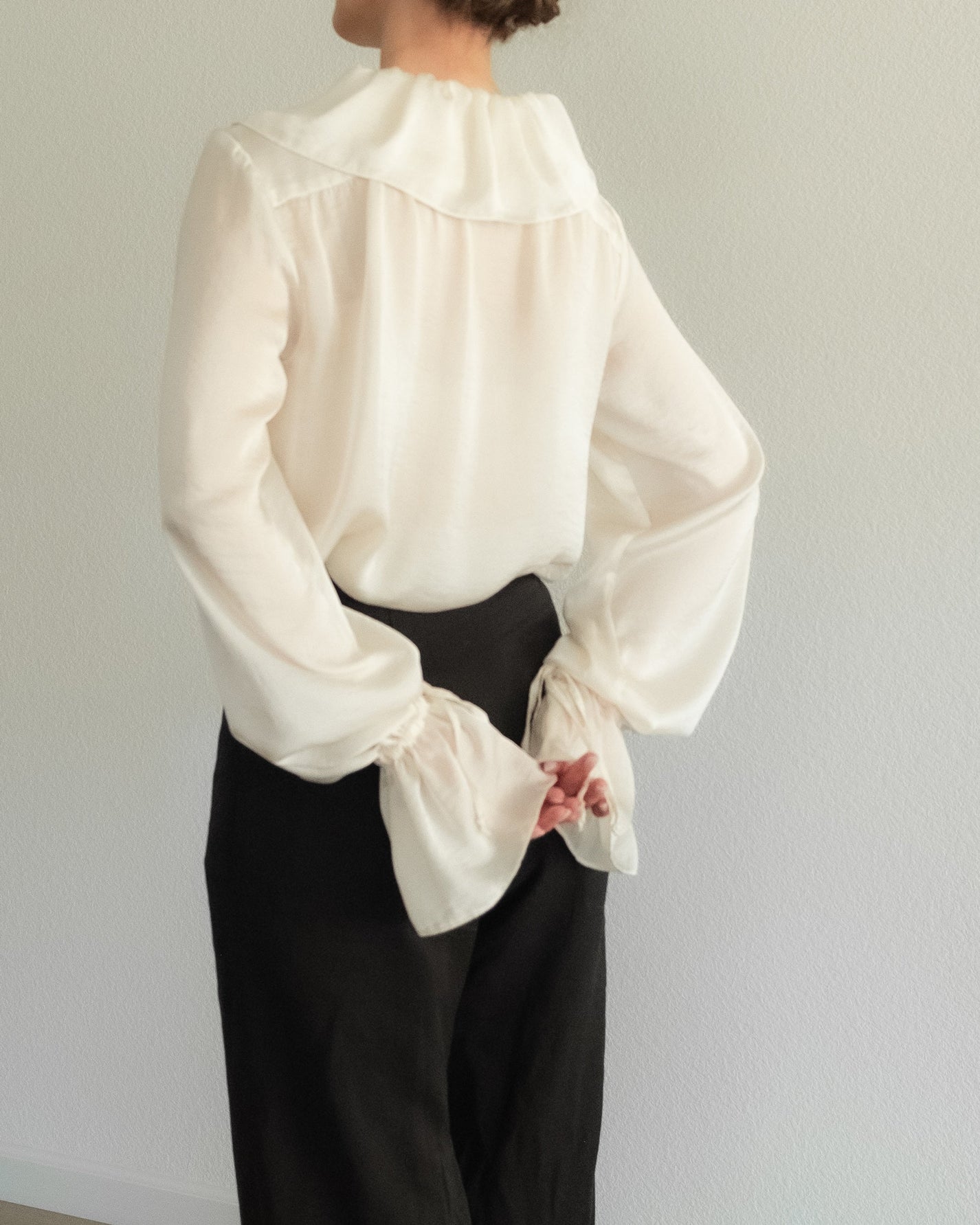 Austen Ruffled Top Sewing Pattern by Dressmaking Amóre