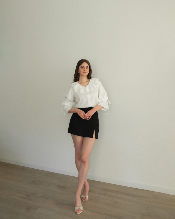 Austen Ruffled Top Sewing Pattern by Dressmaking Amóre