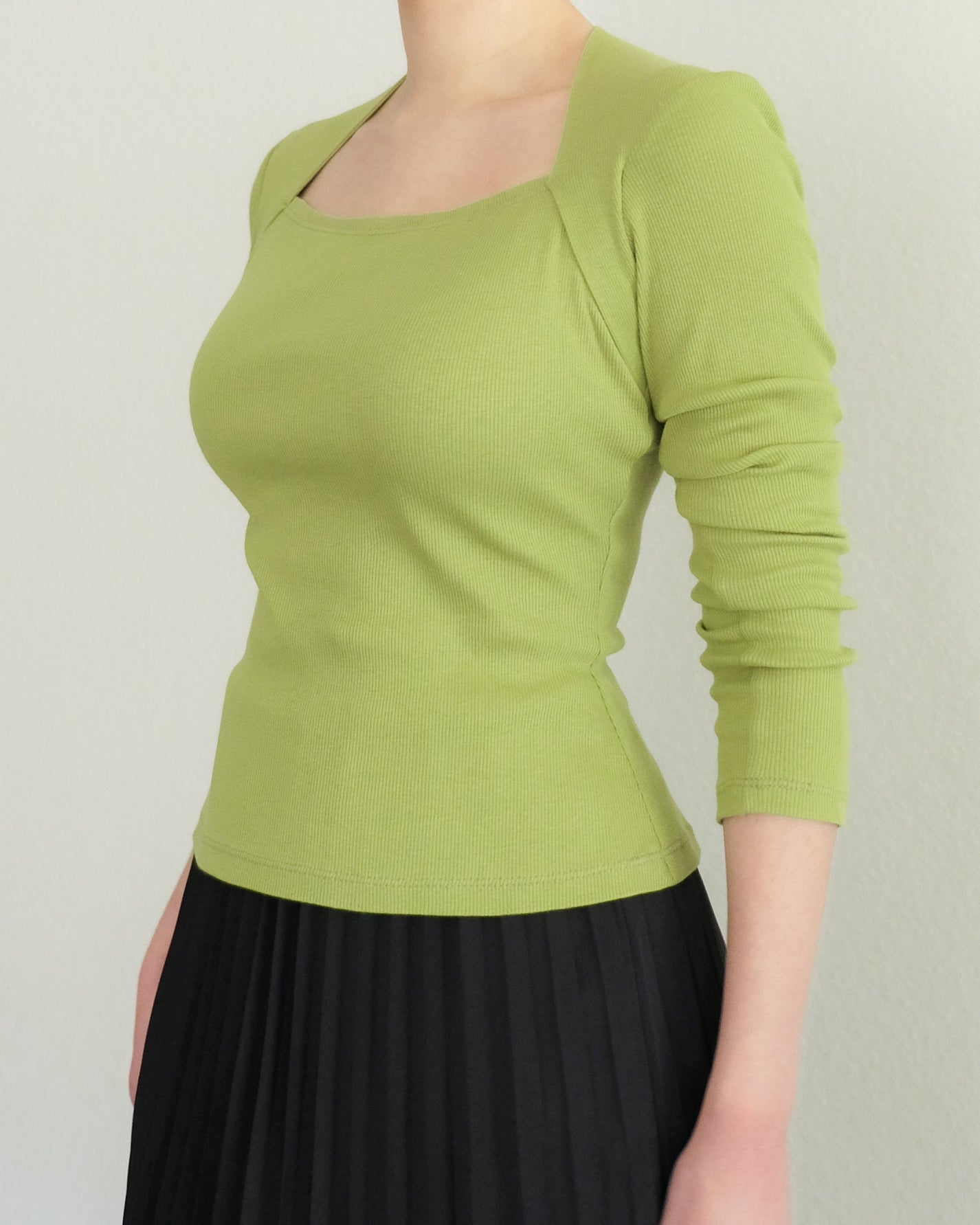 Swan Fitted Top Sewing Pattern by Dressmaking Amóre